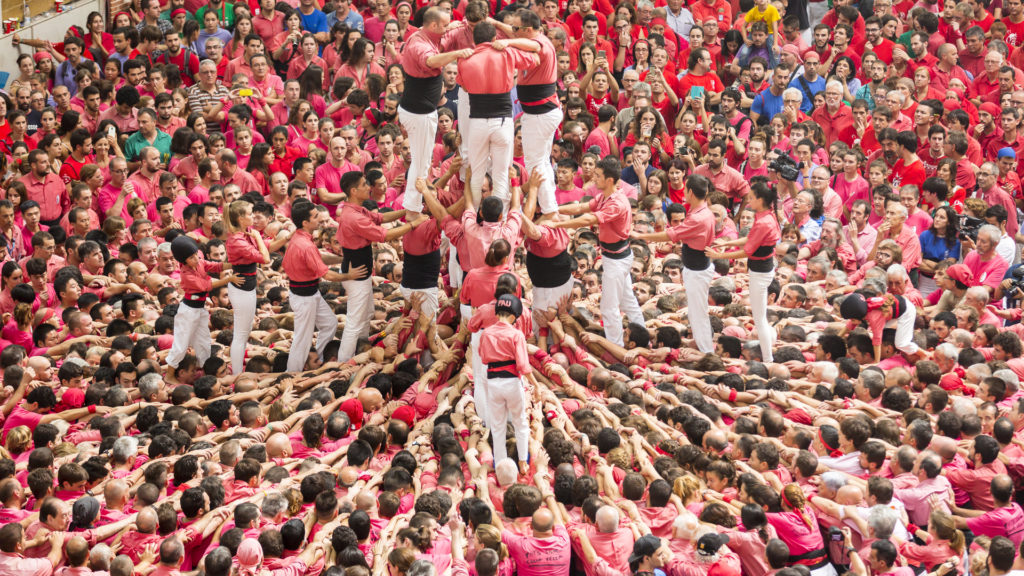 Les 7 traditions catalanes à connaitre avant de partir - Club Villamar
